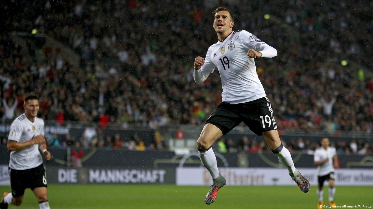 Record-breaking Germany brush aside Azerbaijan – DW – 10/08/2017