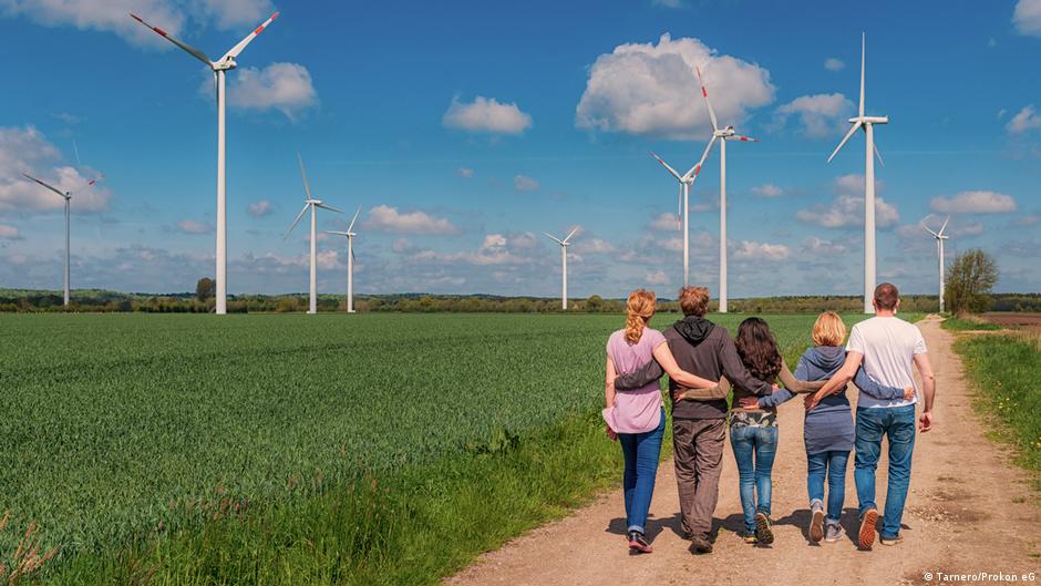 Renewable energy booming in Germany – DW – 01/03/2018