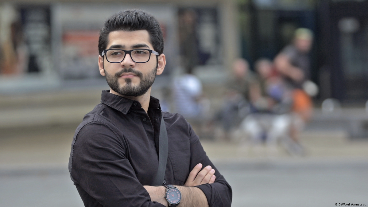 Masoud’s list - from 'IS' victim to terrorist hunter – DW – 10/17/2017