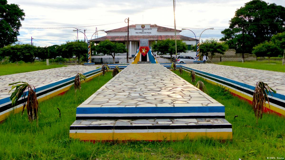 Cabo Delgado: Governo ainda não se pronunciou sobre ataques – DW – 06 ...