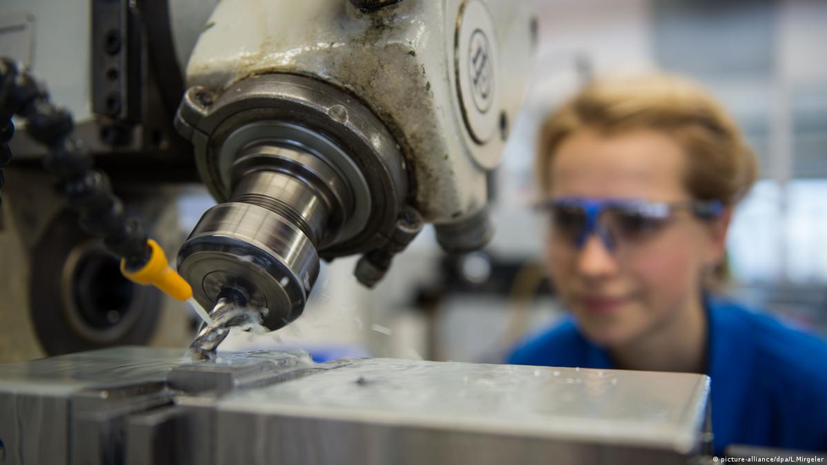 What is Germany’s dual education system? – DW – 04/06/2018