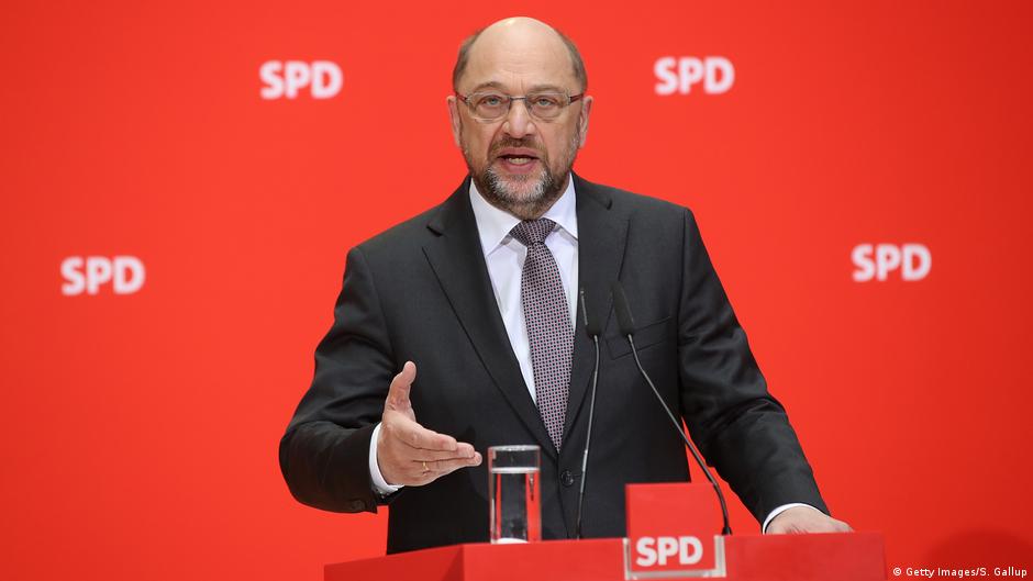 SPD OKs initial talks with Merkel's CDU – DW – 12/04/2017