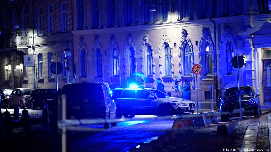 Swedish synagogue suffers attempted arson attack – DW – 12/10/2017