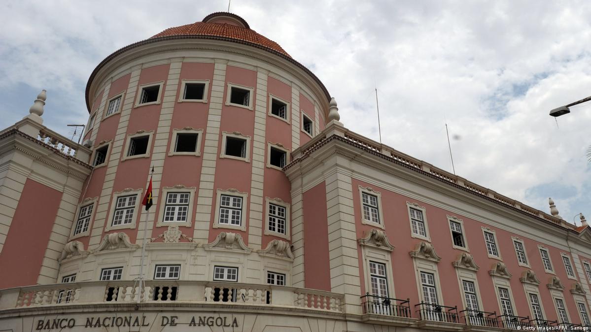Angola: Clientes do BANC poderão recuperar depósitos