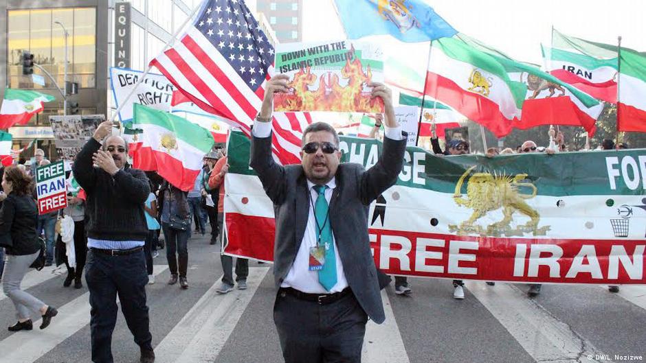 Iranian-Americans take to the streets of LA – DW – 01/12/2018