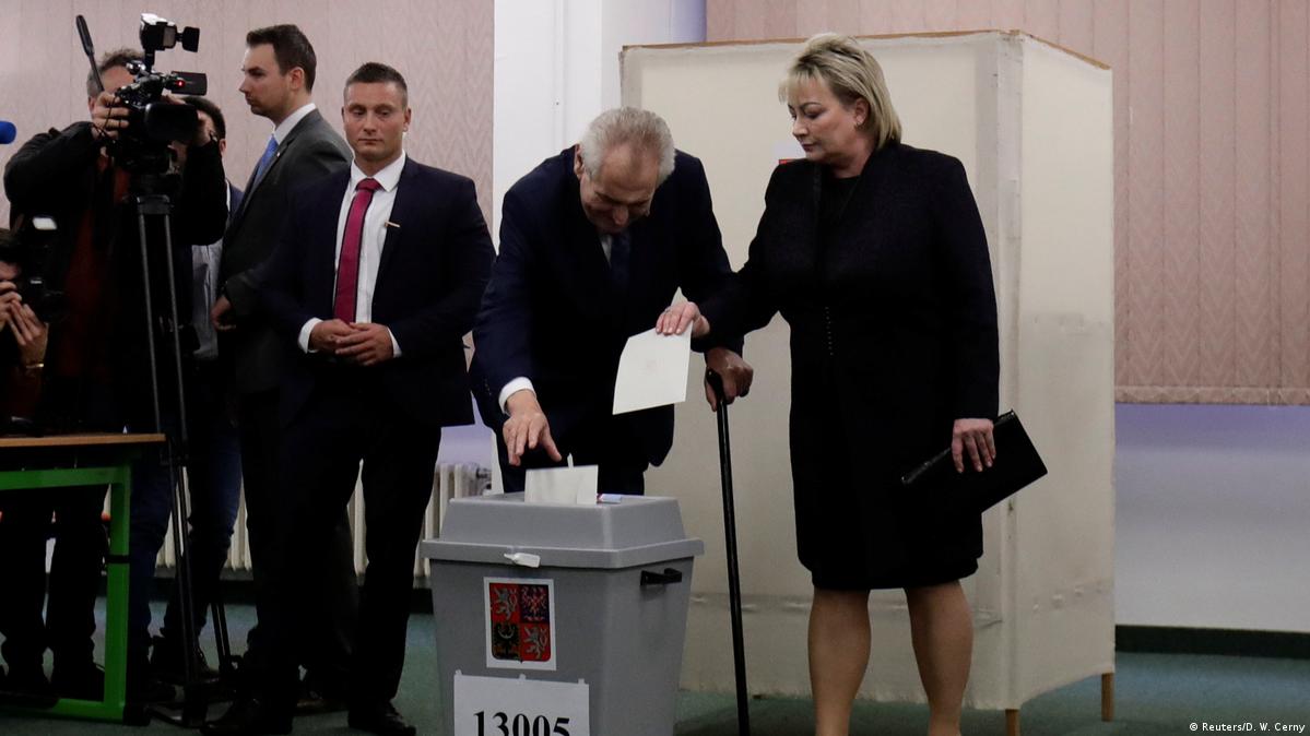 Final day of voting in Czech election