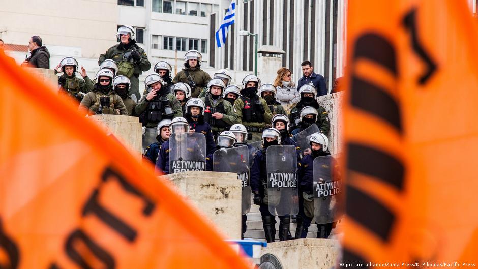 Griechenland: ″Nazis ins Gefängnis!″ | Europa | DW | 07.10.2020