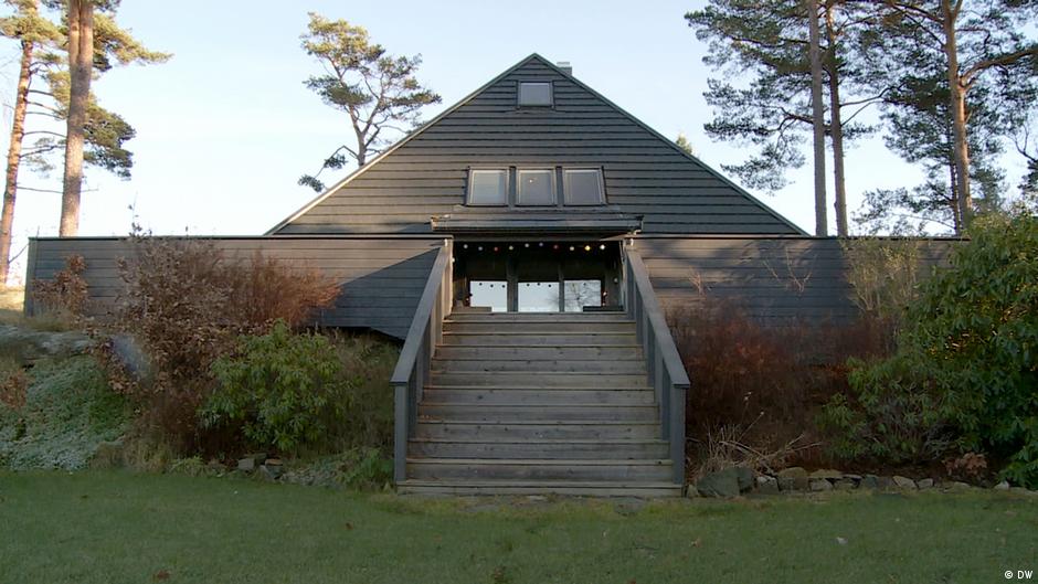 Living in a pyramid house – DW – 10/13/2018