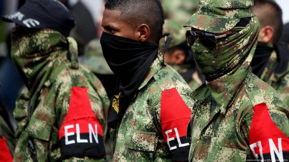 Eln Asume Autoría De Atentado Contra Escuela De Policía Dw 21 01 2019