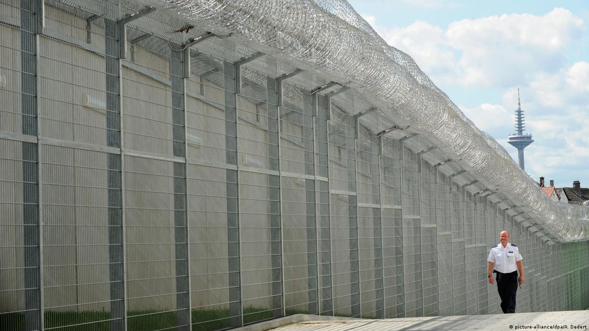 150 Islamists extremists in German prisons