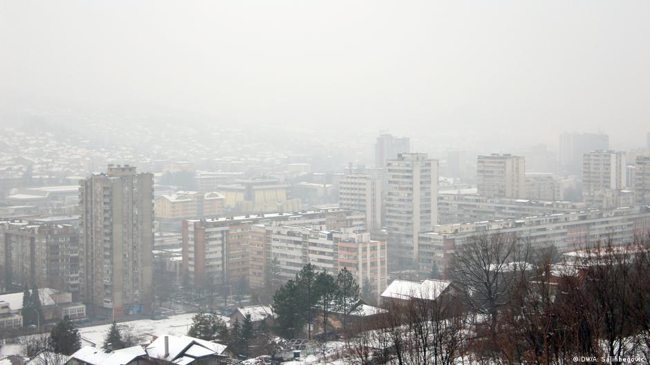 Neprepoznatljivi sivi grad – DW – 14. 2. 2018.