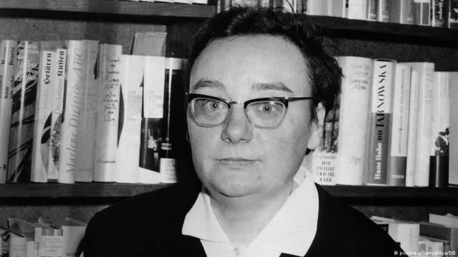 Homenagem à escritora Christa Reinig – DW – 20/02/2018