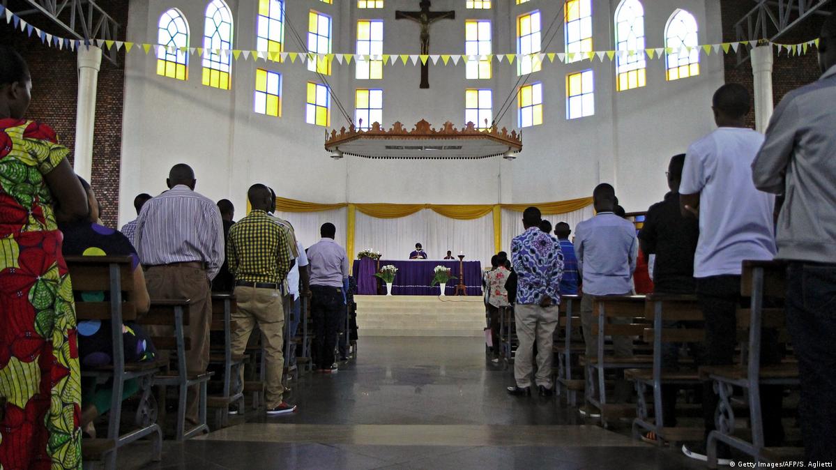 Rwandan church embraces LGBT+ community – DW – 07/21/2020