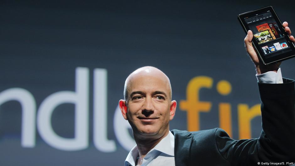 Dono da Amazon lidera lista de bilionários da "Forbes" – DW – 07/03/2018