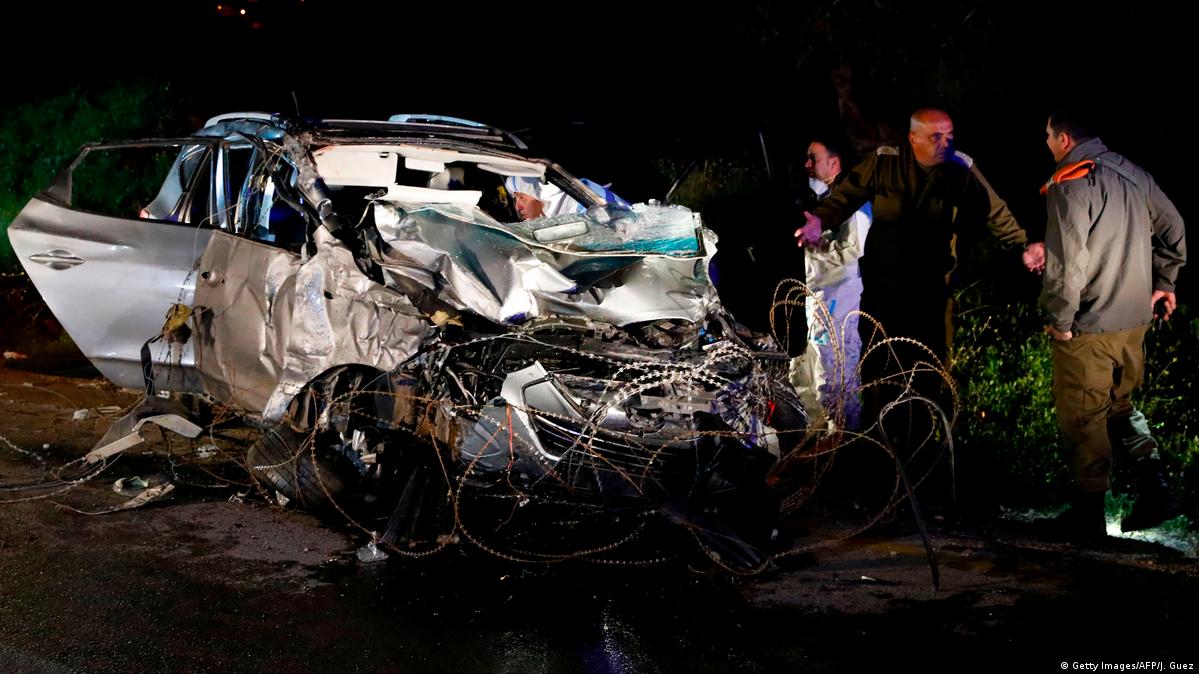 Two Israelis killed in suspected car ramming