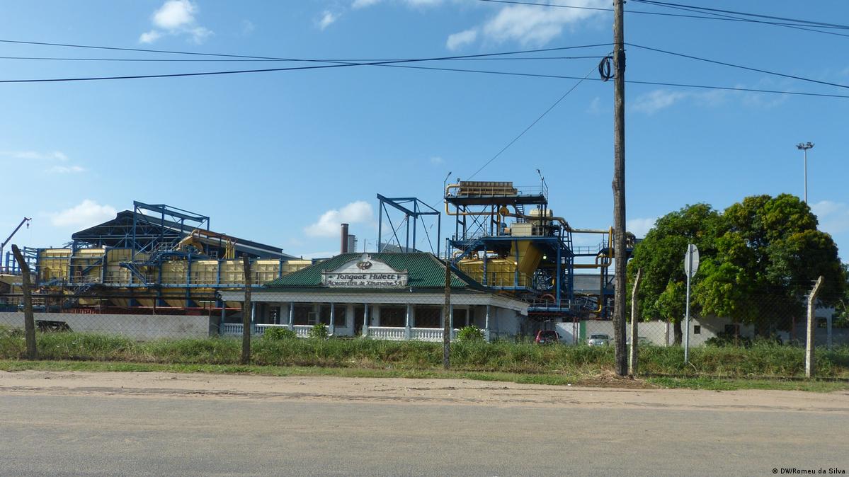 Maputo: Violência durante greve na açucareira de Xinavane – DW – 23/02/2022