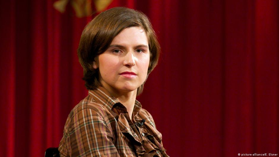 Judith Schalansky: 'The Giraffe's Neck' – DW – 10/08/2018