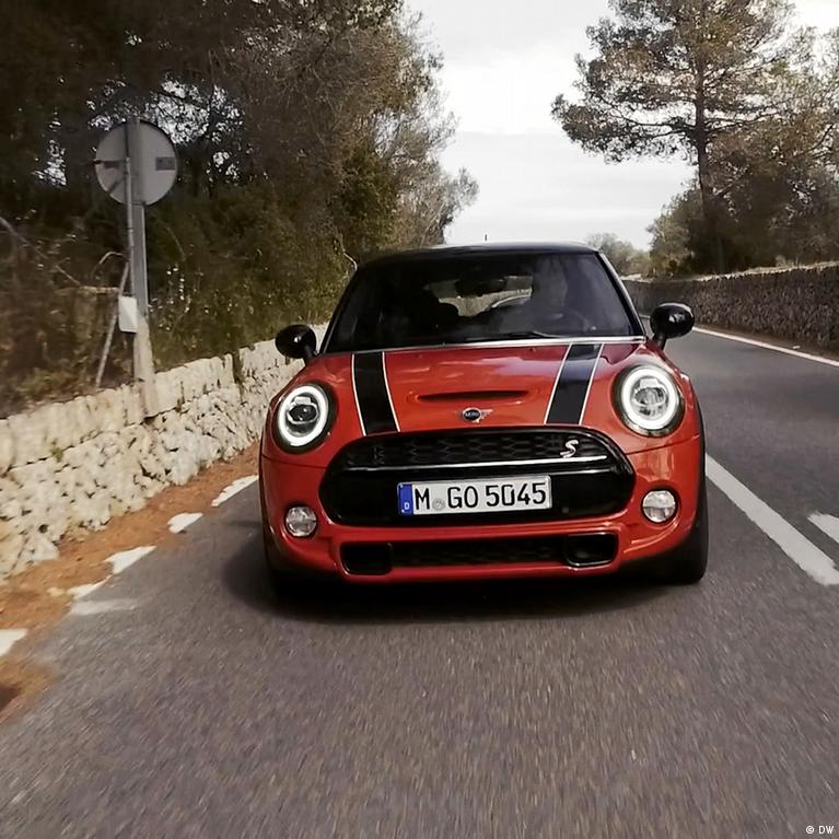 Mini Subcompact Cars A New Boost For Extreme Driving Pleasure: MINI