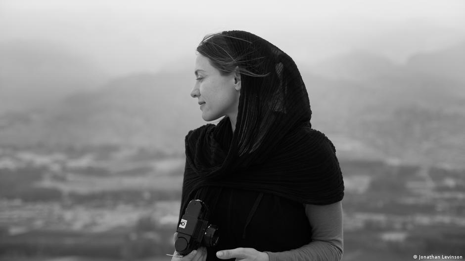 American wins top photojournalism award – DW – 04/14/2018