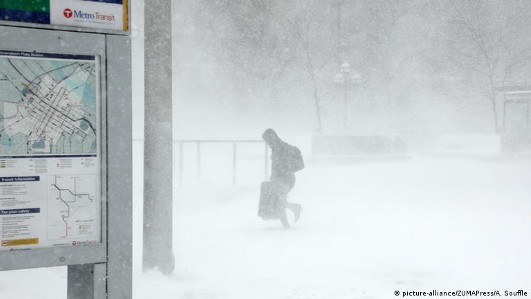 10 photos to keep you cool in the searing heat – DW – 08/07/2018