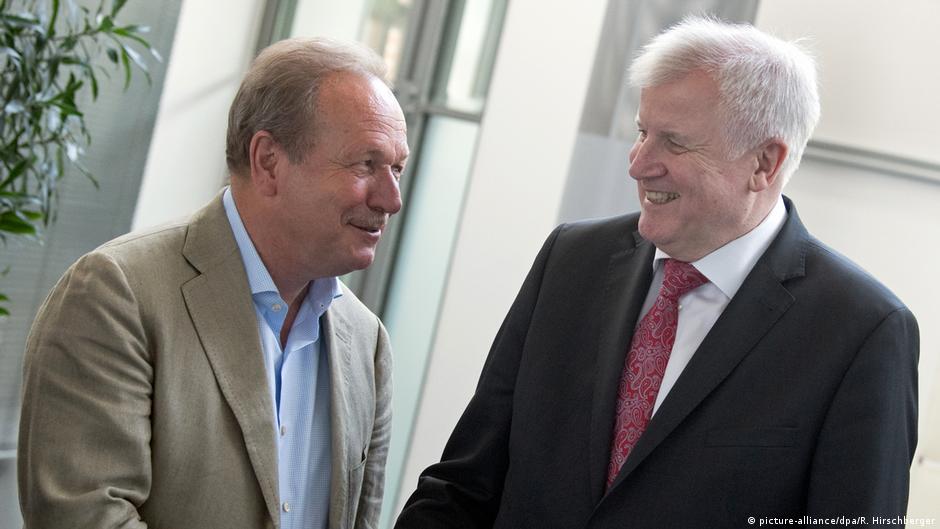 German public servants secure €10 billion pay rise – DW – 04/18/2018