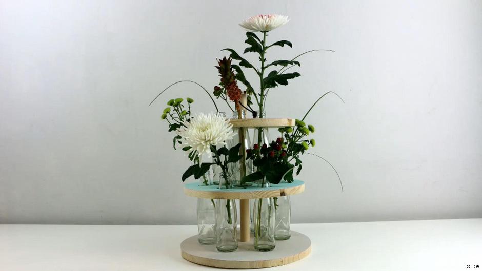 DIY: Flower bottle stand – DW – 05/11/2018
