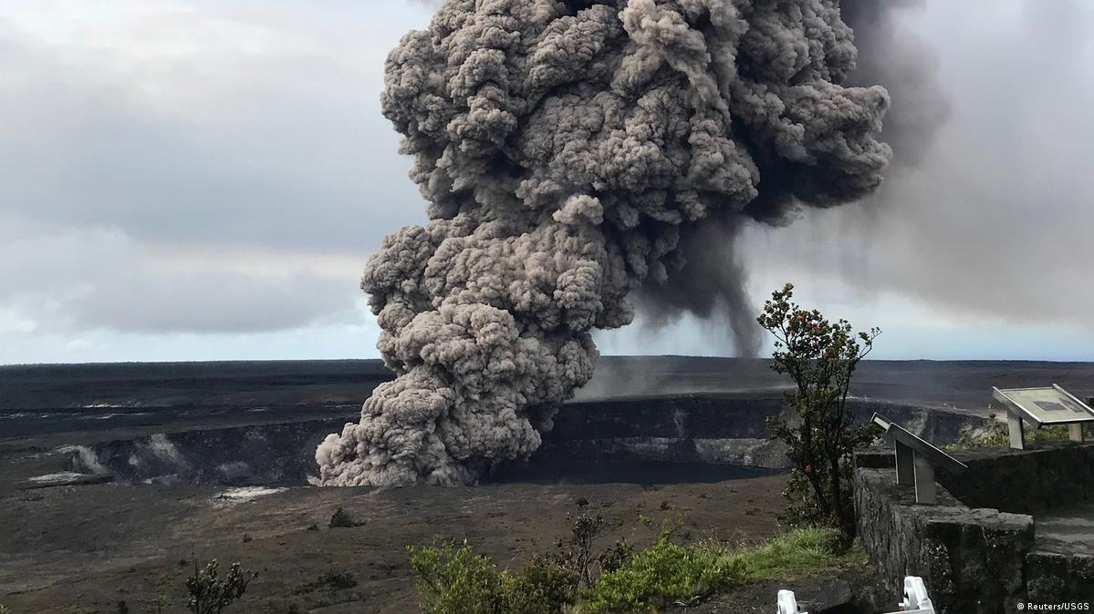 Hawaii braces for more volcanic activity – DW – 05/12/2018