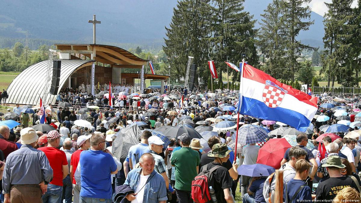 Neo-fascism on the rise in Croatia, Council of Europe finds – DW – 05 ...