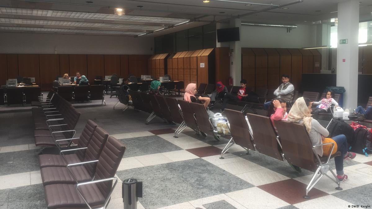 How German asylum procedures have improved – DW – 05/17/2018