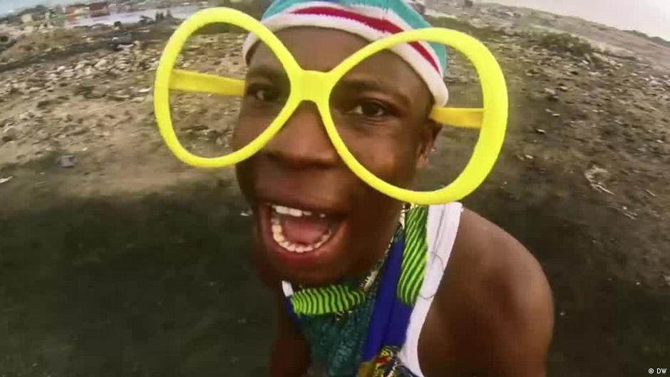 Ghanaian rappers tackle environmental issues – DW – 08/03/2020