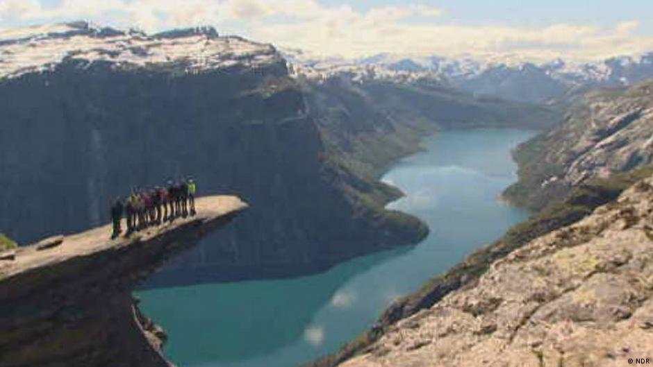 La lengua del troll: de escalada en Noruega – DW – 31/05/2018