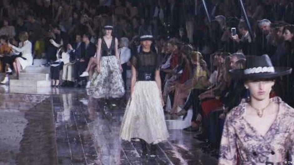 Cruise Collections: Fashion for Holidays
