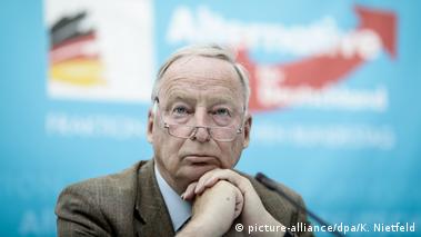 Nazi 'bird shit' and the limits of free speech – DW – 06/05/2018