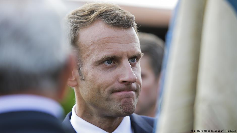 Macron's popularity falls to record low – DW – 09/23/2018