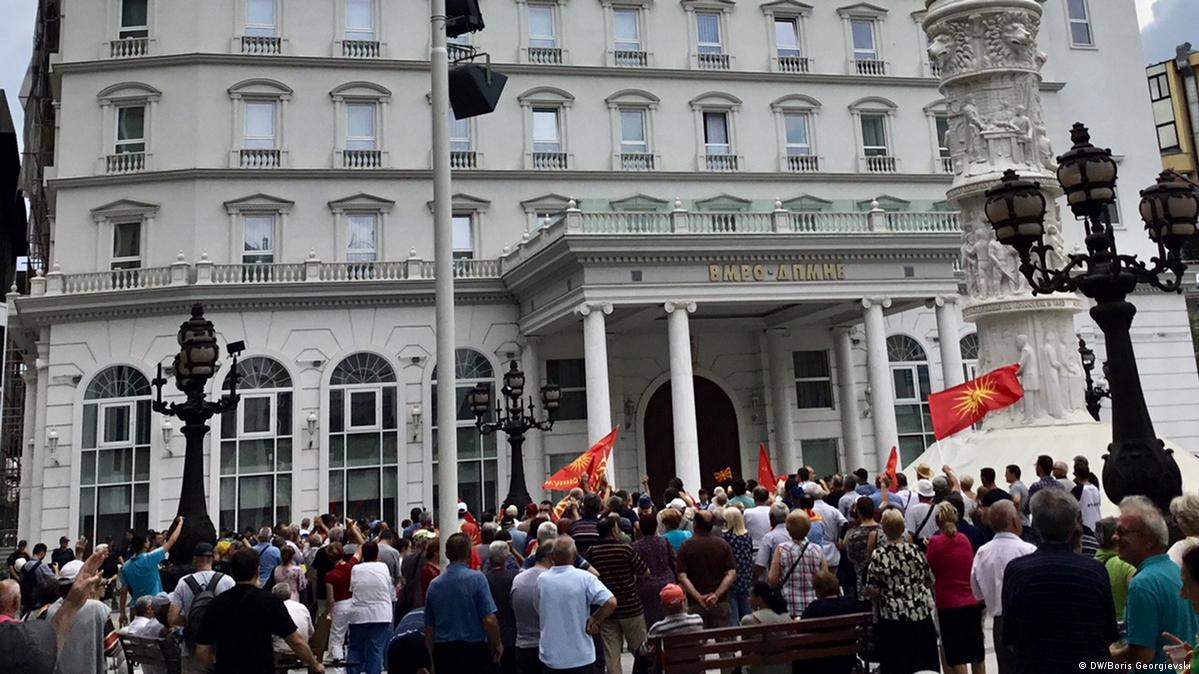 Бизнисот стравува од хаос ако пропадне договорот со Грција – DW – 20.06 ...