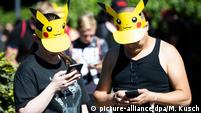 Pokemon Go fans descend upon German park – DW – 07/01/2018