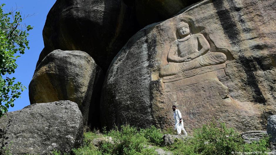 The Buddha of Swat in Pakistan smiles again – DW – 07/12/2018