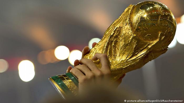 Ile jest wart Puchar Świata FIFA? | Nauka niemieckiego z DW