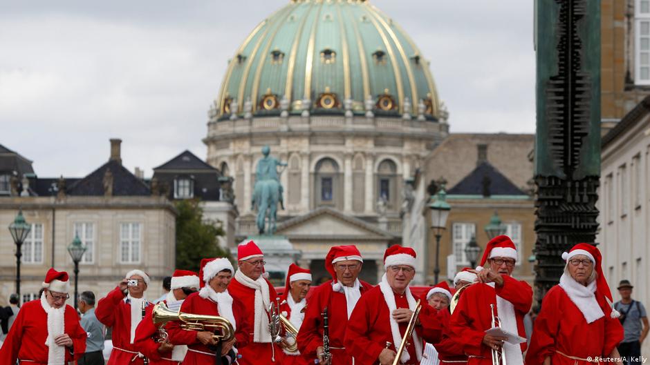 Denmark celebrates 'Christmas in July' – DW – 07/23/2018