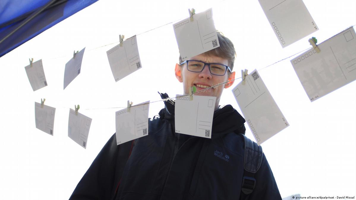 China expels German journalism student – DW – 08/12/2018