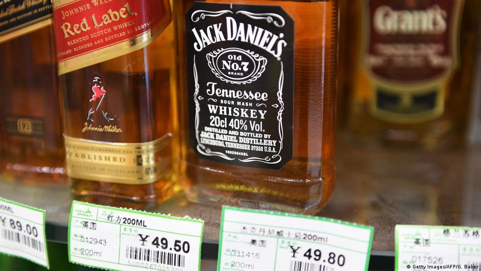 Startups battle to beat fake booze – DW – 12/31/2018