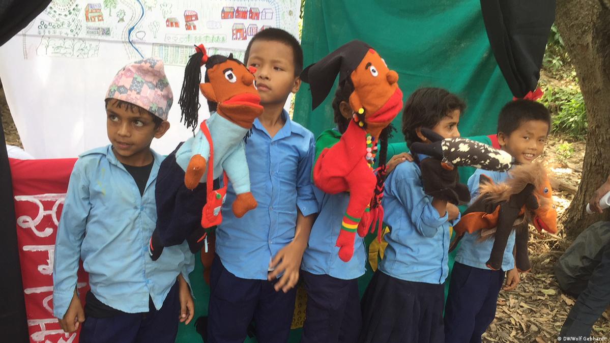 Eco-friendly puppetry – DW – 08/28/2018