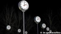 Hitler changed the clocks – Let's change them back – DW – 10/27/2018