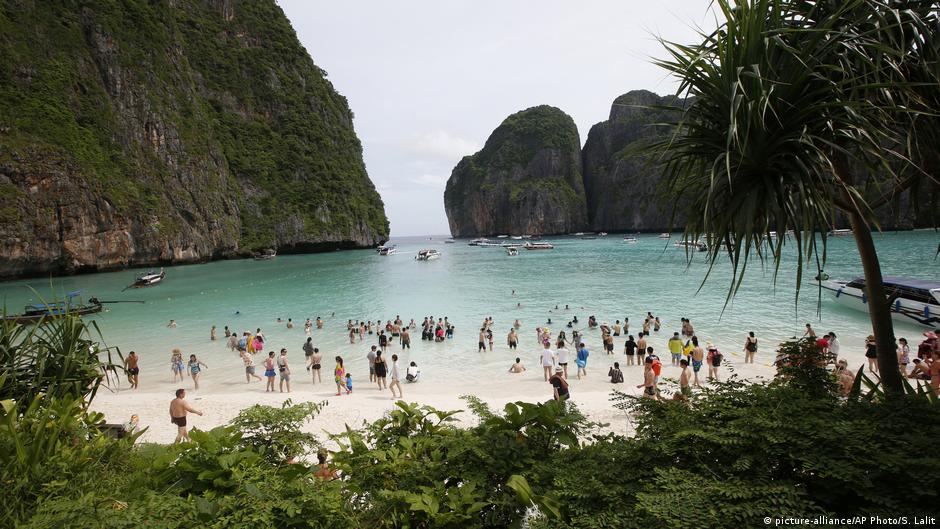 Famous Maya Bay to remain closed