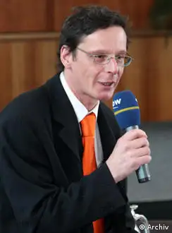 Editor-in-Chief of DW-RADIO and DW-WORLD.DE | DW's general management ...