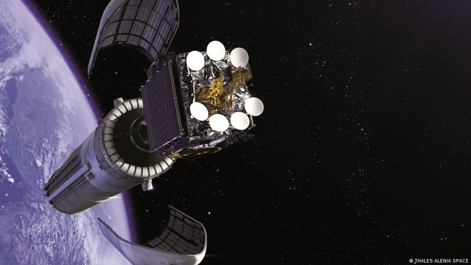 France details military 'command of space' plans – DW – 07/25/2019