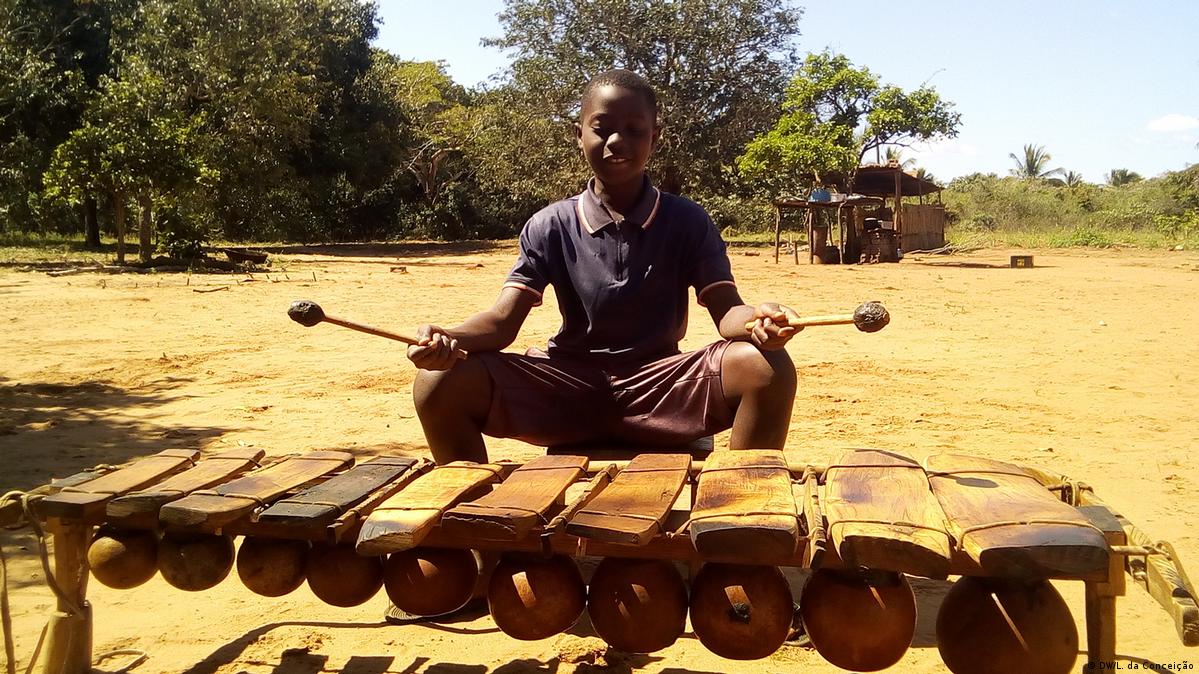 Tempos difíceis para a timbila de Moçambique – DW – 17/09/2018