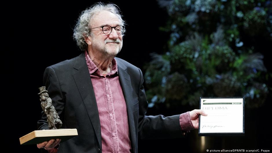 'Theater magician' Marthaler wins Ibsen Award – DW – 09/14/2018
