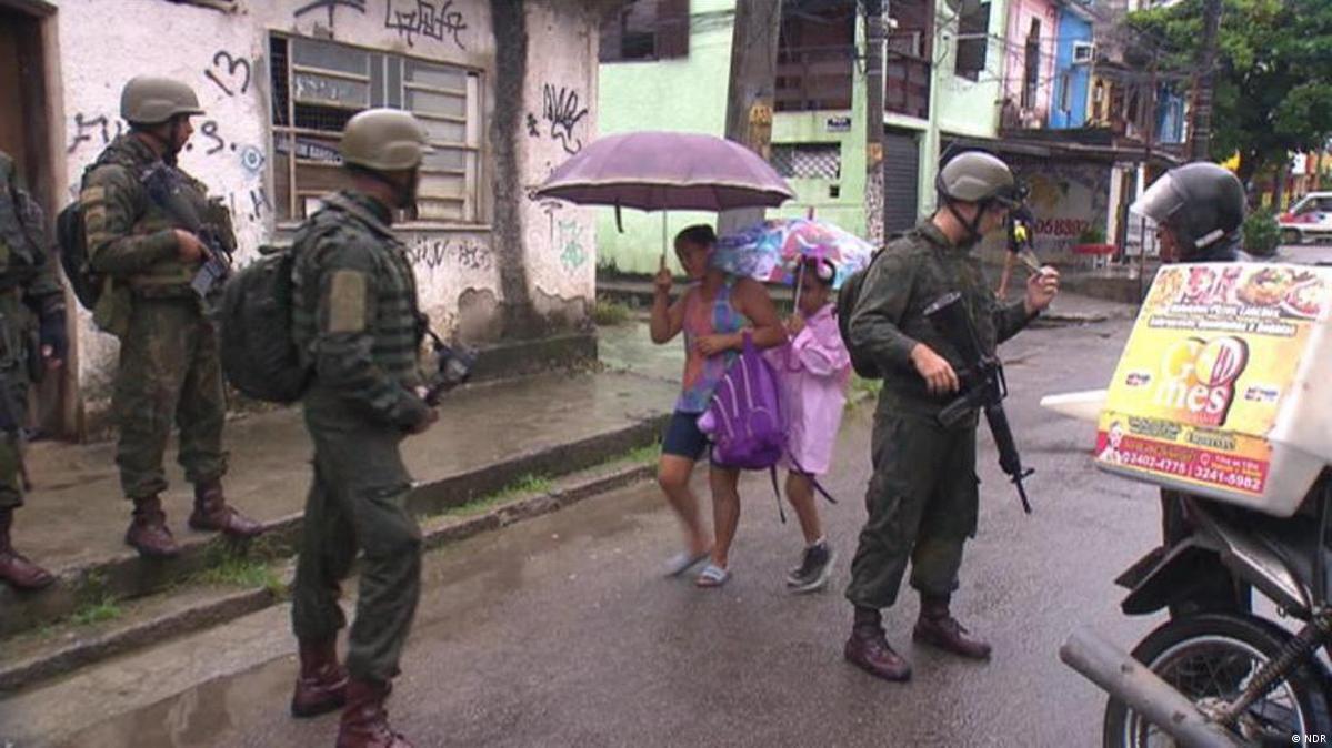 Brazil's Bolsonaro decrees easier gun laws – DW – 01/16/2019