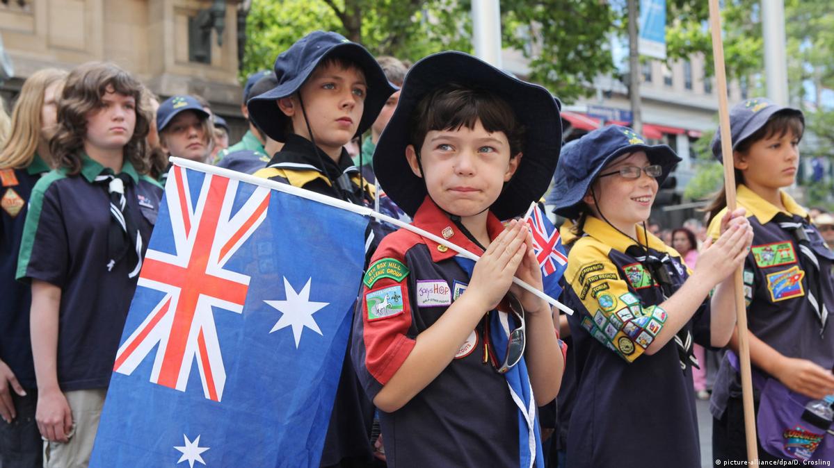 Scouts Australia apologize to abuse survivors – DW – 10/05/2018